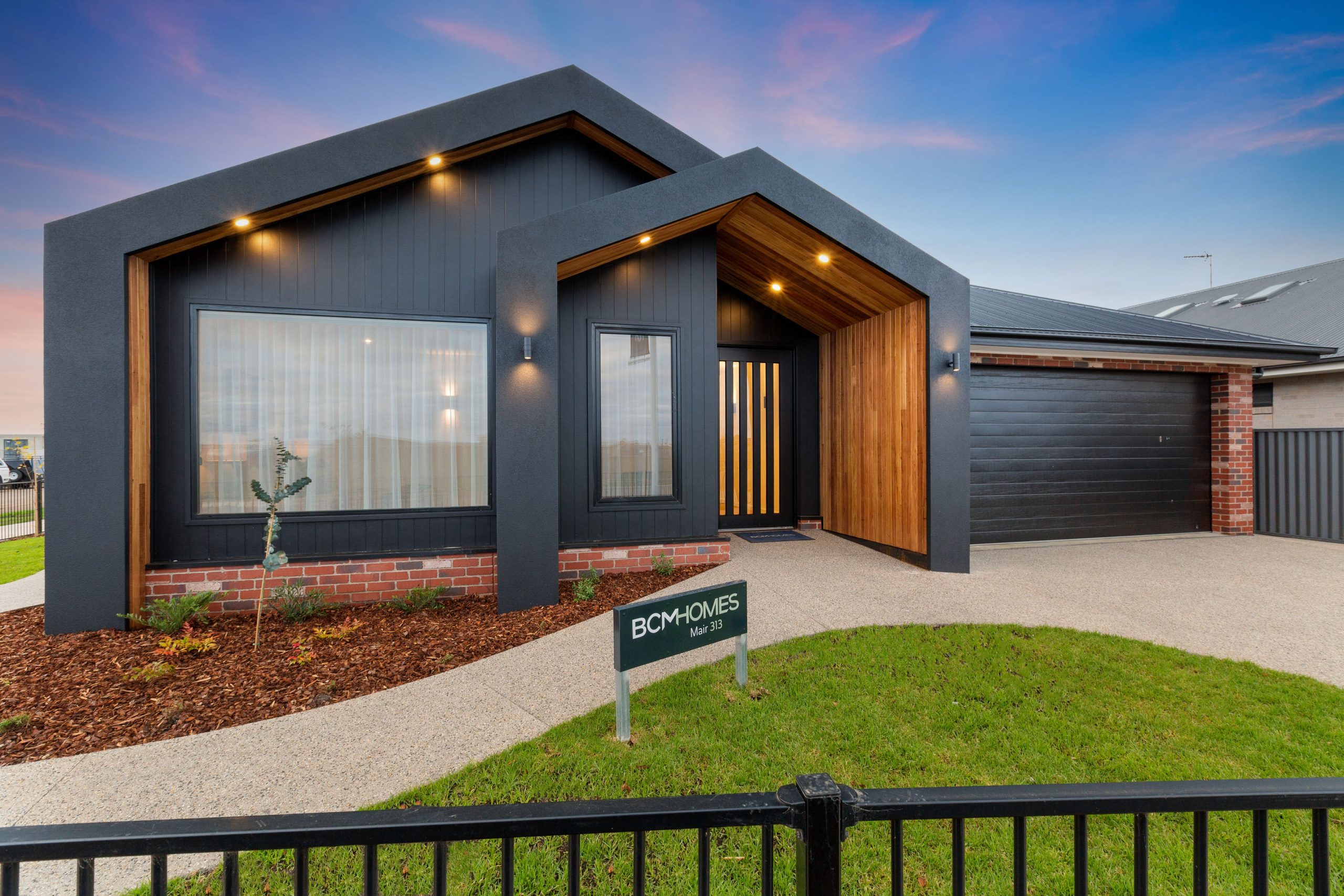 28 Hollioake Drive, Lucas BCM Homes has been building quality homes in Ballarat and the ...